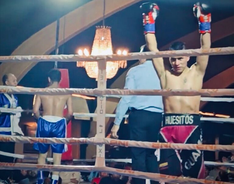 GUAMAN LOSES HARD FOUGHT DECISION TO HERRERA IN WISCONSIN - MN Boxing ...